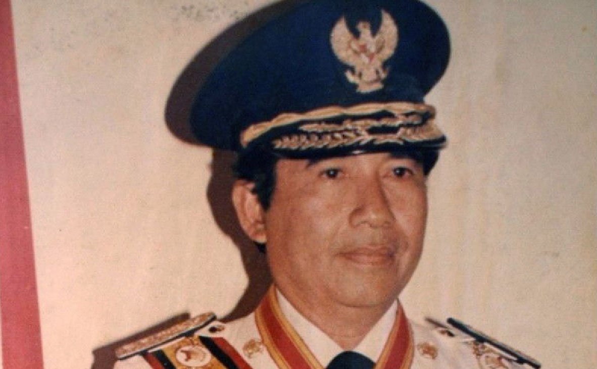 Mantan Ketum PSSI Azwar Anas Meninggal Dunia di Usia 89 Tahun ...