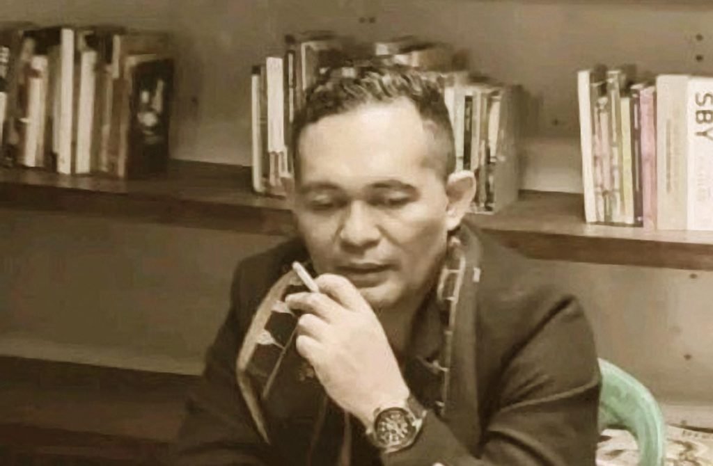 Analis Politik yang Bersikap - TokohIndonesia.com - Tokoh.ID