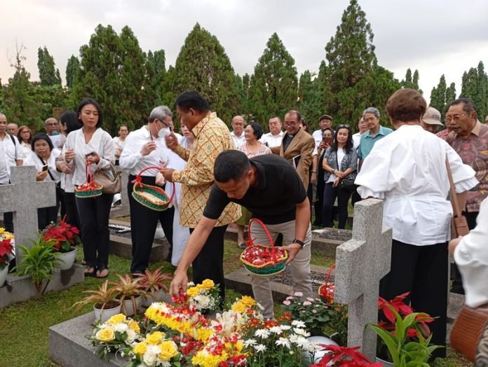 Warisan Abadi Radius Prawiro - TokohIndonesia.com - Tokoh.ID