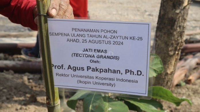 “Green” Pesantren di Pelosok Indramayu - TokohIndonesia.com - Tokoh.ID