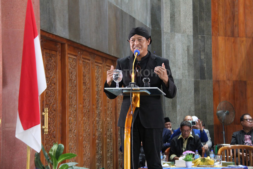 Dr. Haryadi Baskoro: Pemimpin Visioner Butuh Pujangga - TokohIndonesia ...